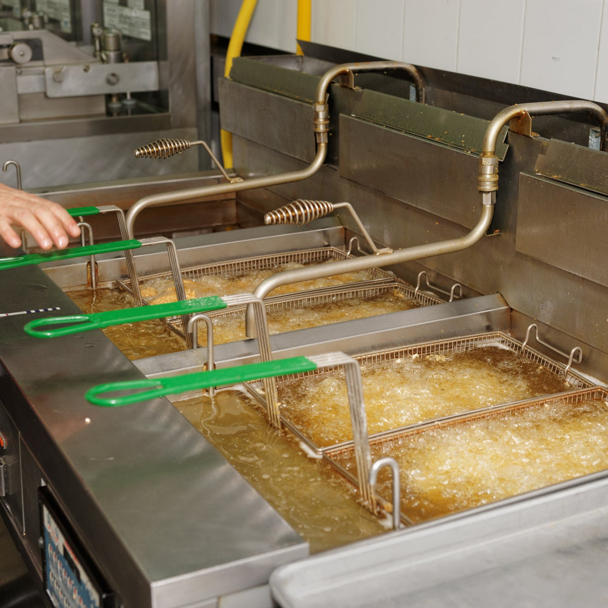 Best commercial deep fryer NZ 2023 buying guide| SilverChef